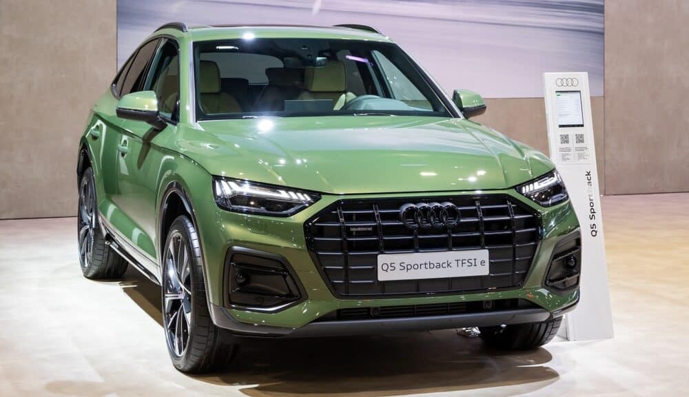 A Sneak Peek At The 2025 Audi Q5 Before Its Exciting September 2 Reveal ...
