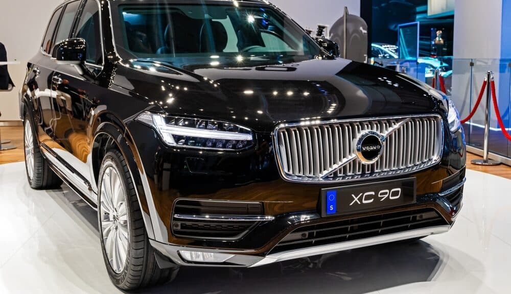 Volvo Brings New Plug-In Hybrids With Extended Electric Range - Autoxperts